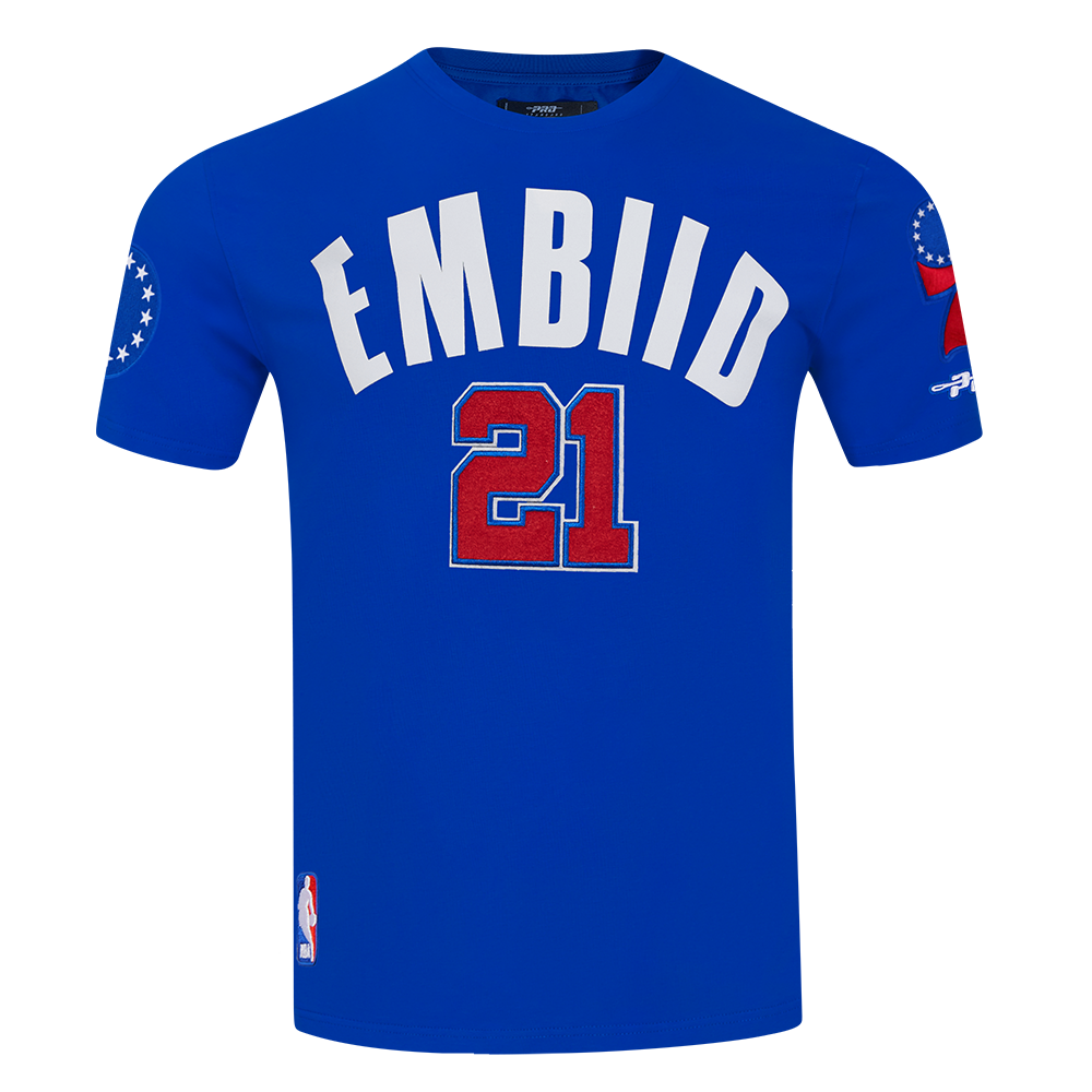 NBA PHILADELPHIA 76ERS JOEL EMBIID #21 CLASSIC PNN MEN'S SJ TEE (ROYAL – Pro Standard