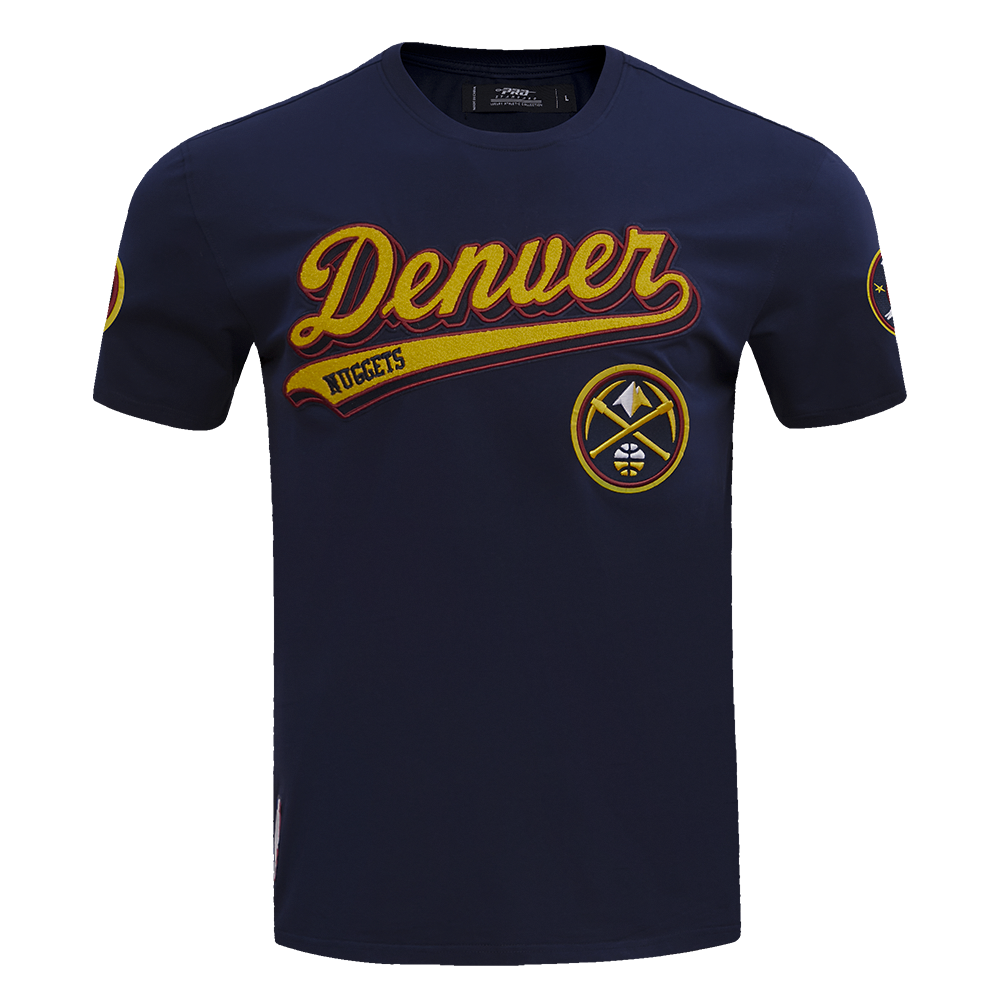 NBA DENVER NUGGETS SCRIPT TAIL MEN'S TEE (MIDNIGHT NAVY) – Pro Standard